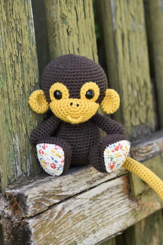 Mambo the Monkey - amigurumi monkey pattern | lilleliis