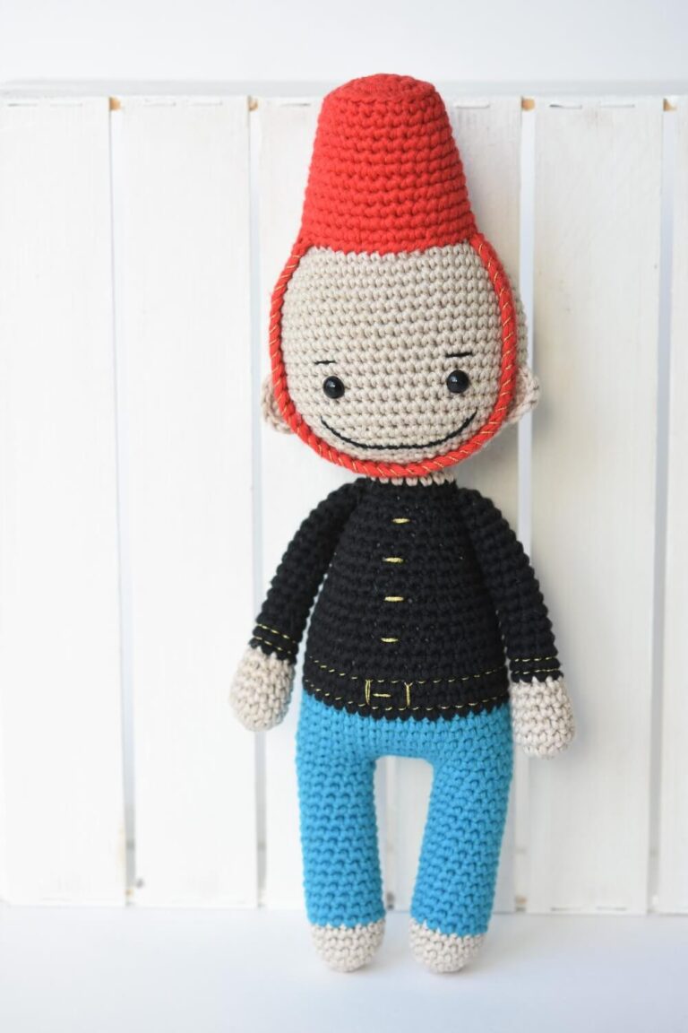 Crochet soldier doll | lilleliis