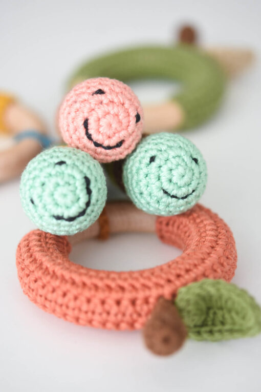 Amigurumi Apple Worm Rattle - New Pattern | lilleliis