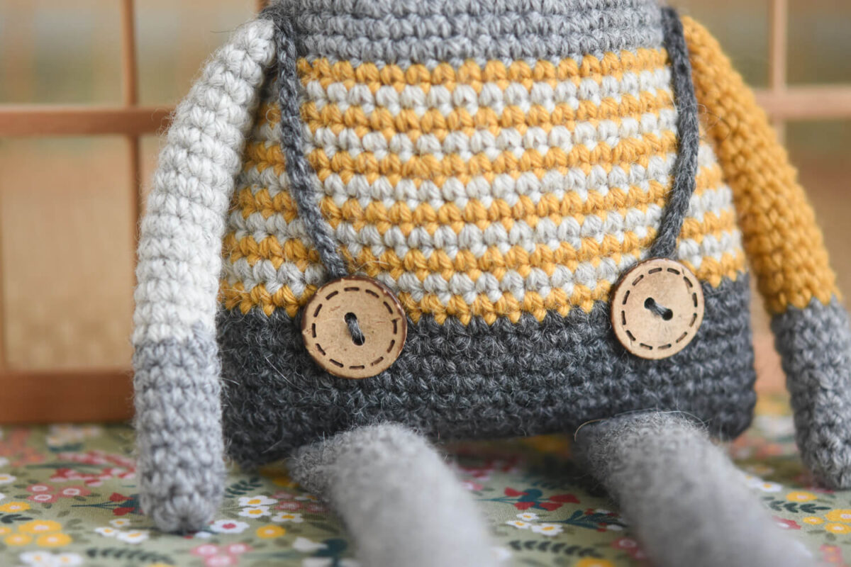 Woolen mouse in overalls | Handmade toys for kids | lilleliis